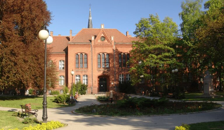 Dzwonki - I Liceum Ogólnokształcące im. Adama Mickiewicza w Olsztynie